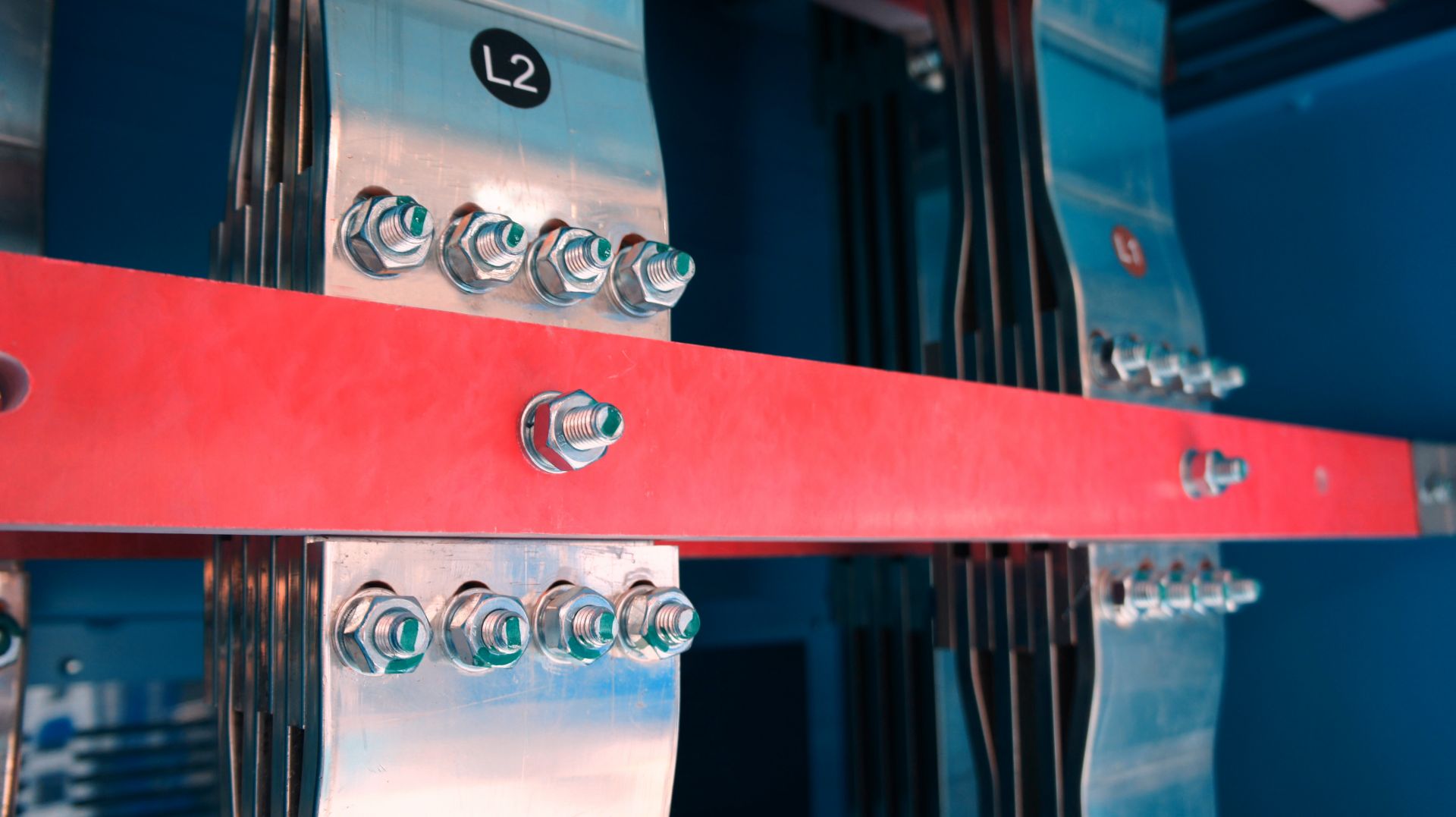 Busbar Design & Installation UK | A&T Enclosures Limited | A & T ...