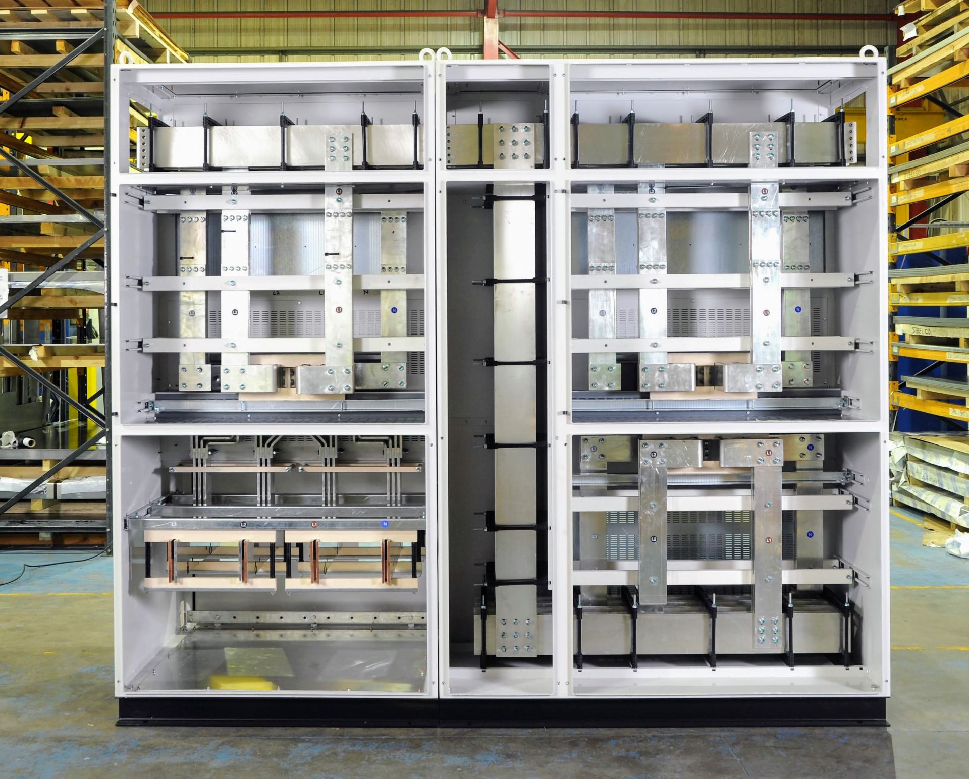 Busbar Design & Installation UK | A&T Enclosures Limited | A & T ...