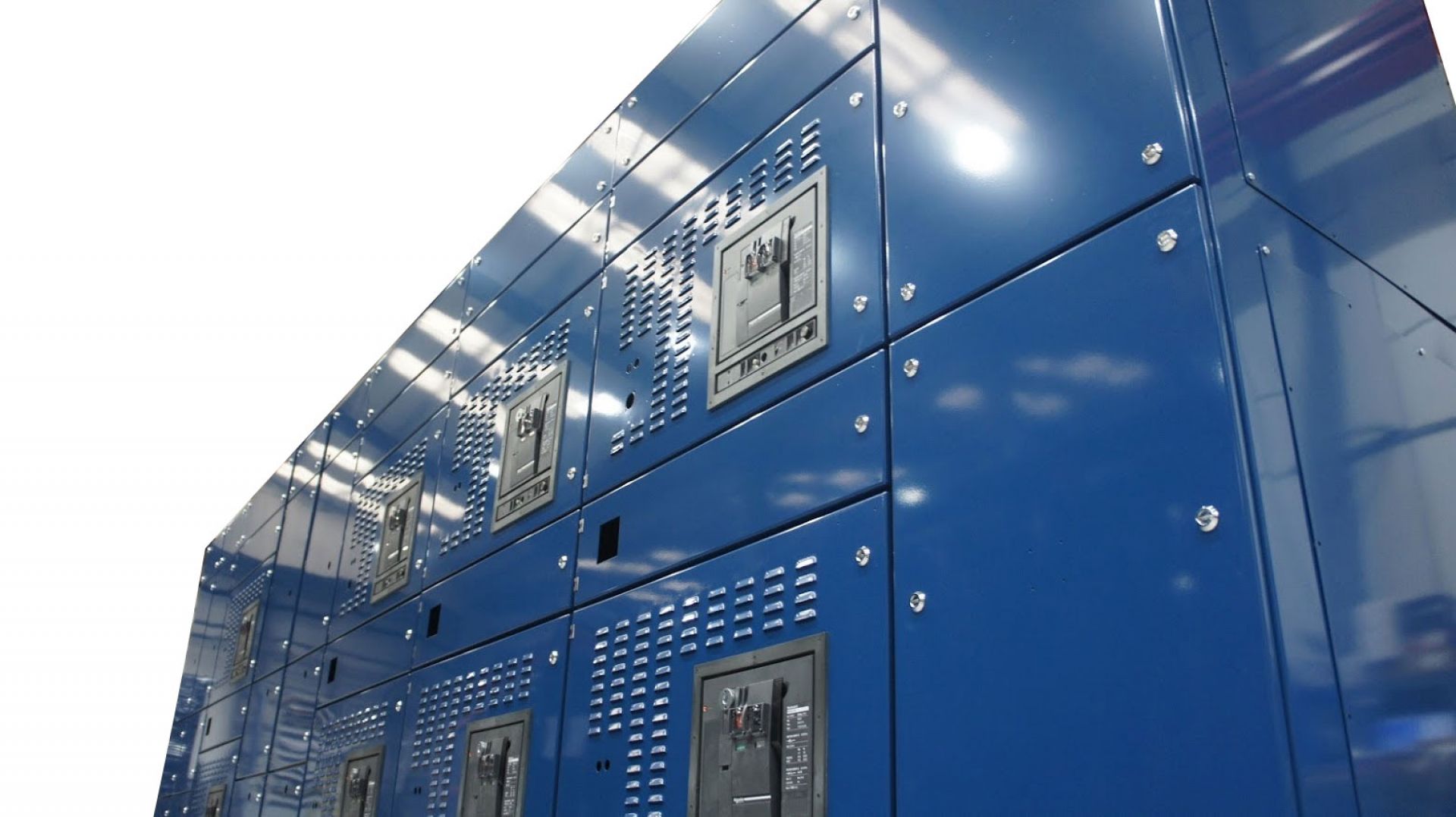 Low Voltage Custom Switchboard Enclosures | Switchgear UK | A & T ...